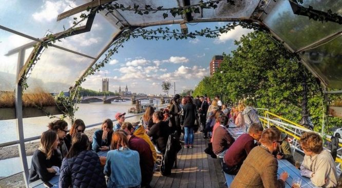 Floating Brunch Club Launches On The Thames This Month
