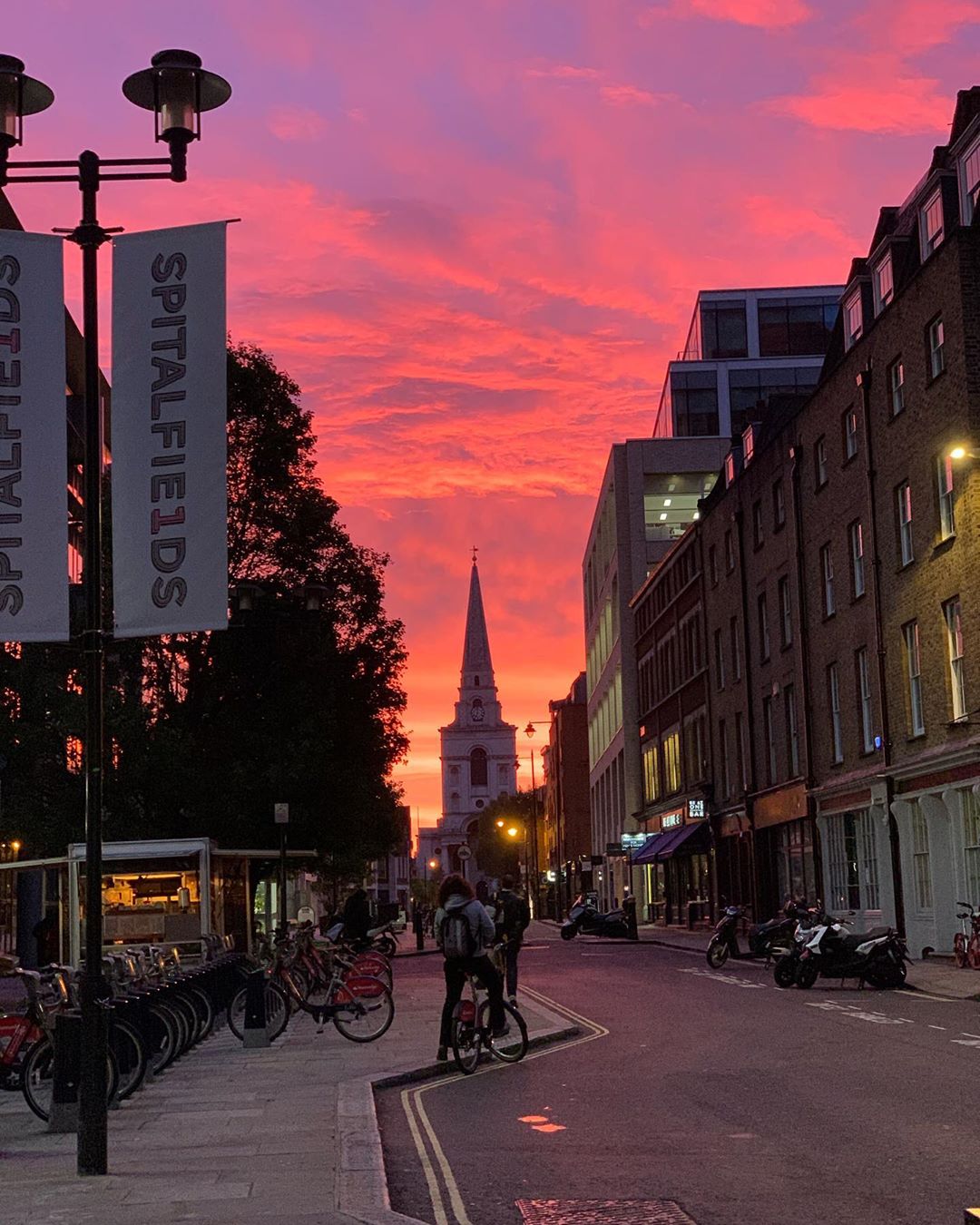 The Best Photos Of Monday Morning's Amazing, Fiery Sunrise In London