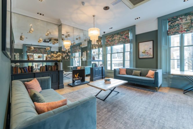 The Best Library Bars In London For Perfectly Cosy Drinks