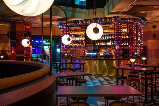 Puttshack Bank: The Huge New Crazy Golf Venue At 1 Poultry