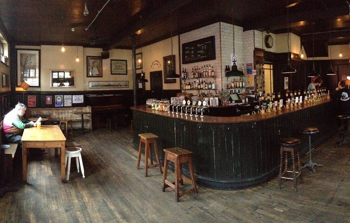 Hackney Pubs: 25 Brilliant Ones To Visit For A Pint Or Two