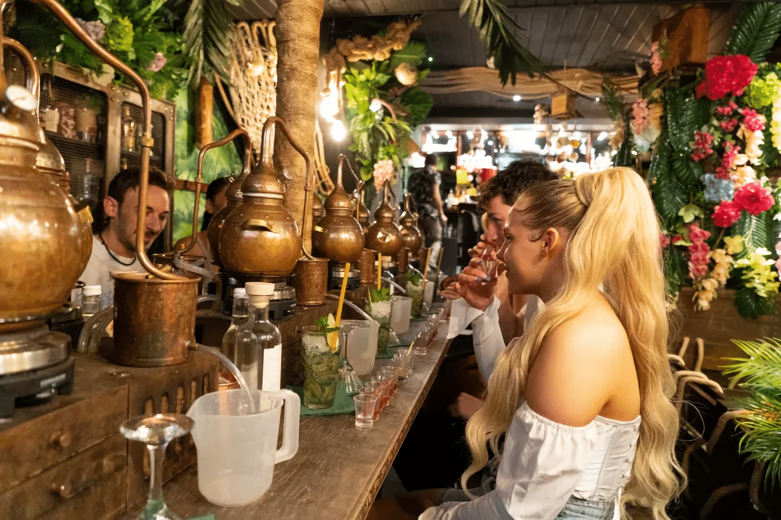 Laki Kane: Tropical Island Vibes And Cocktail Making Experiences