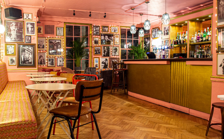 26 Of The Best LGBTQ+ Bars And Pubs In London