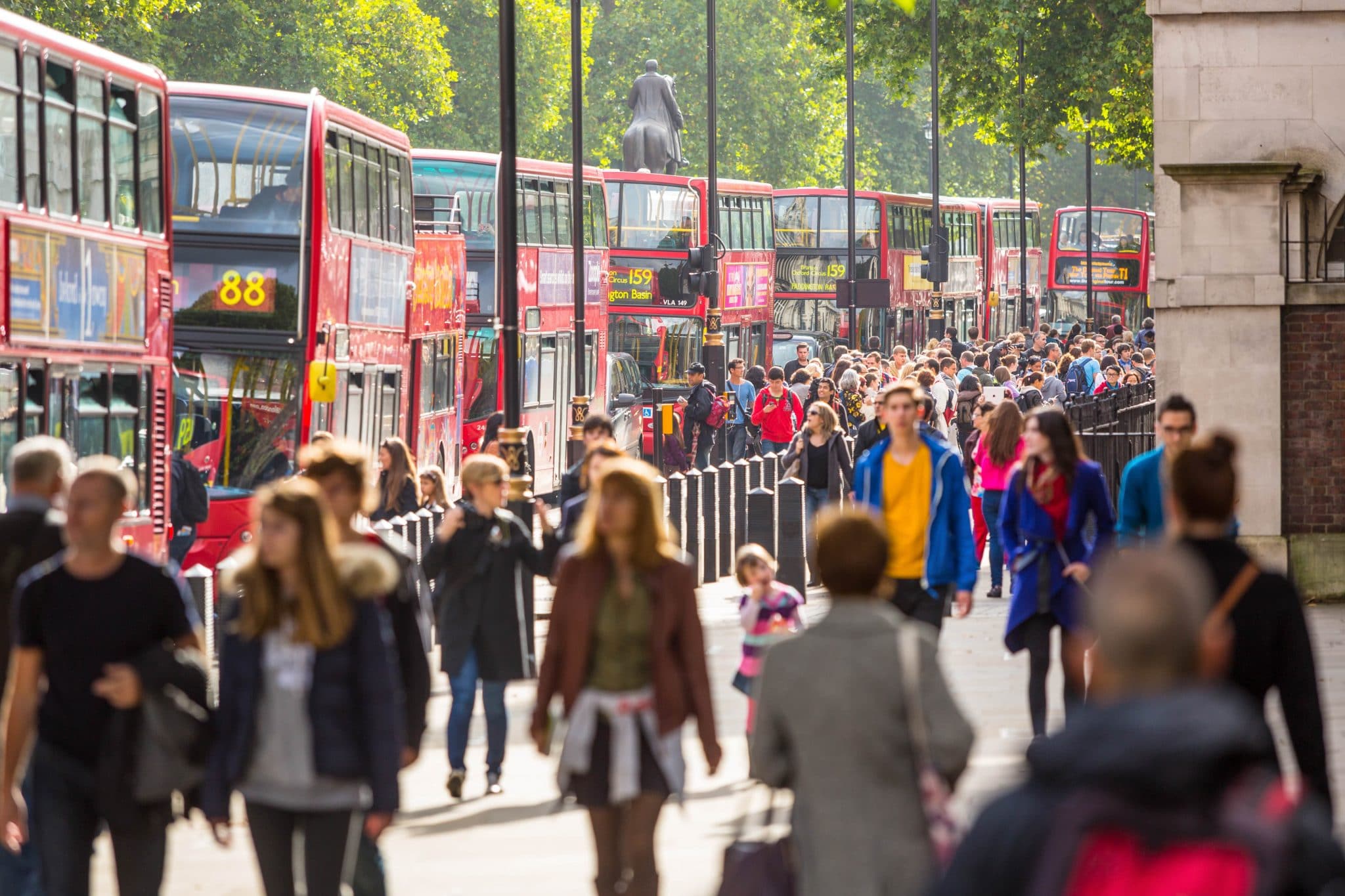 London's Population Appears To Be Growing Again After First Drop In ...