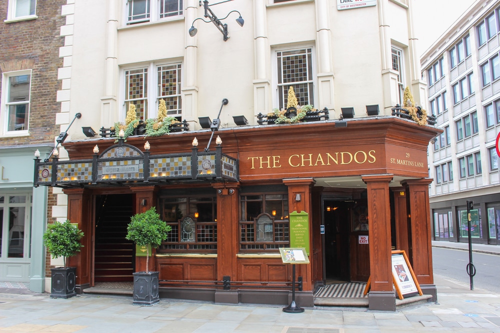 Pub Crawls In London: 13 Of The Best To Get The Party Started