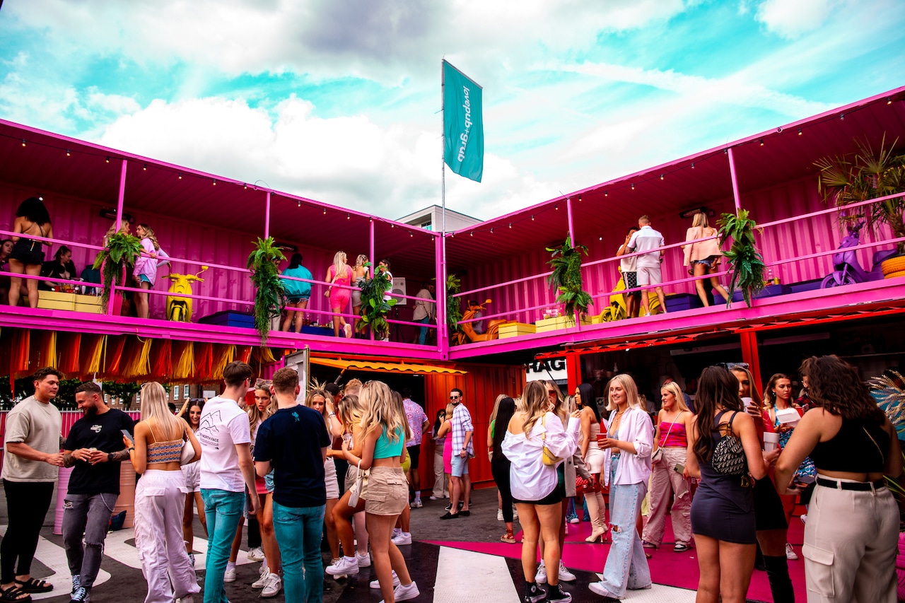 The Best Rooftop Bars In London To Visit Right Now