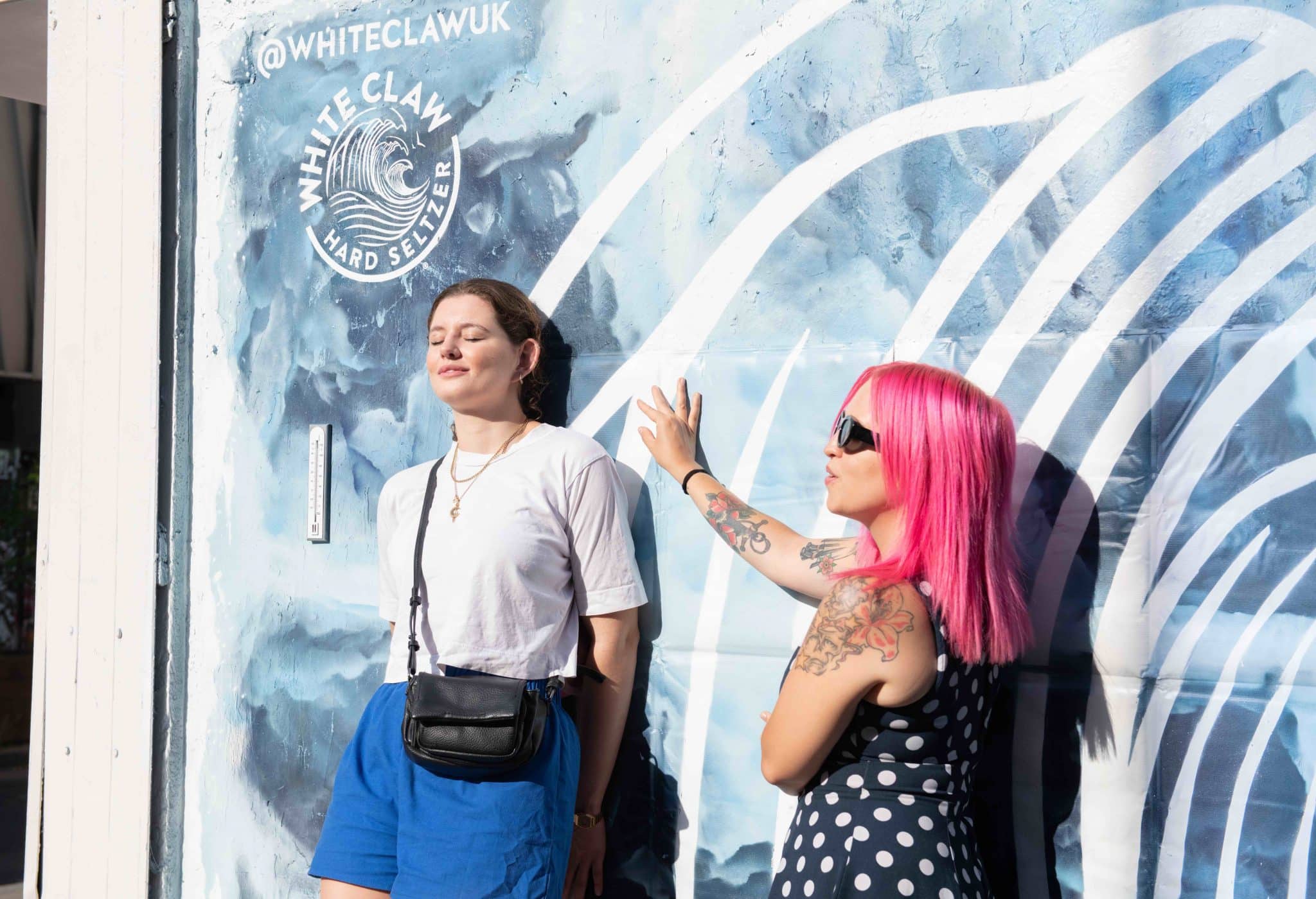 A 'Cooling Wall' Mural Has Arrived In London To Tackle The Heatwave