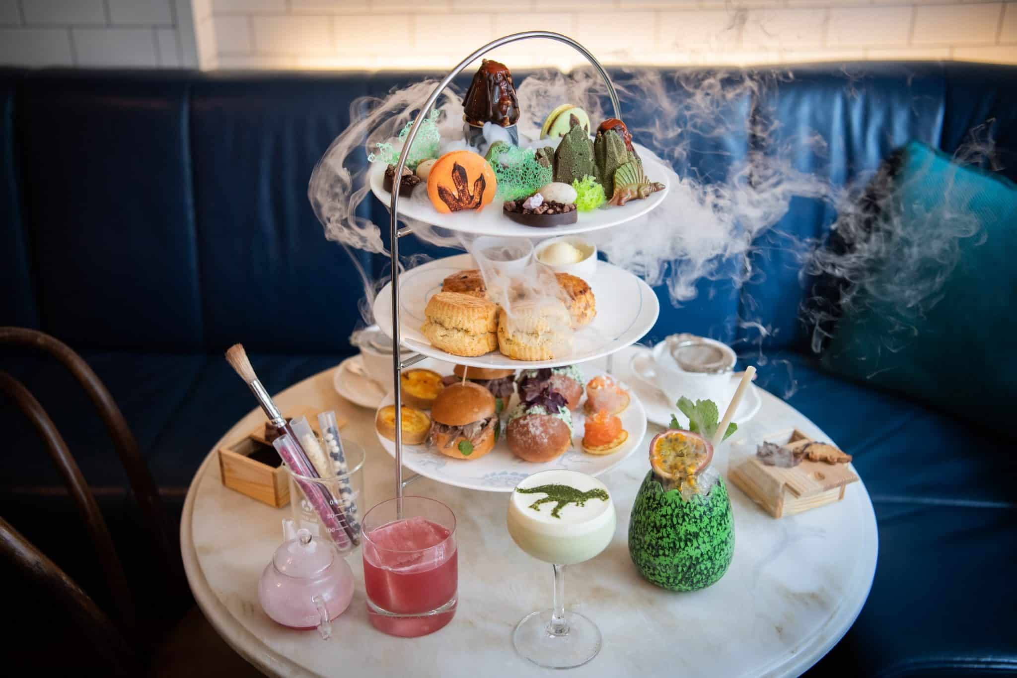 This London Hotel Serves A Jurassic-Themed Afternoon Tea