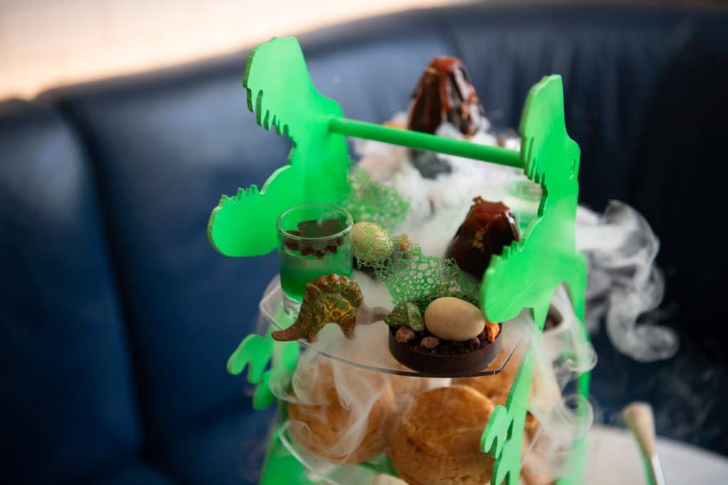 This London Hotel Serves A Jurassic-Themed Afternoon Tea