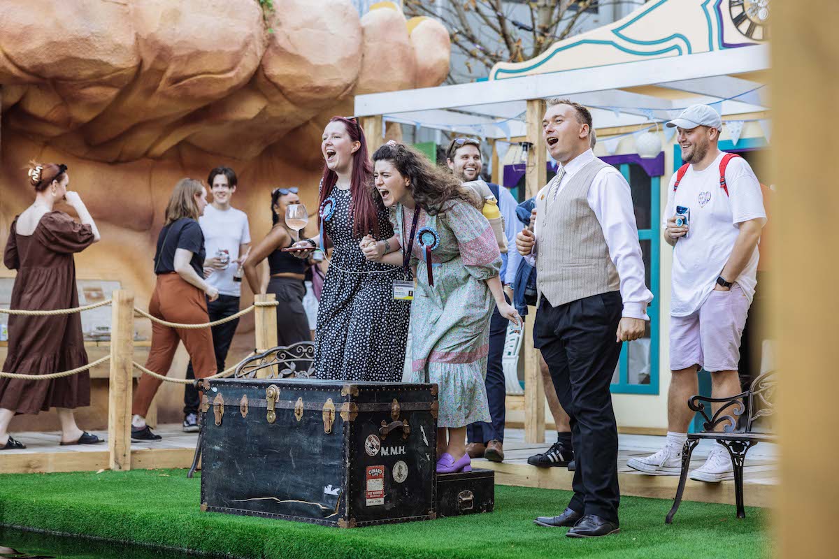 Phantom Peak Review: Like Stepping Into An Alternate Reality