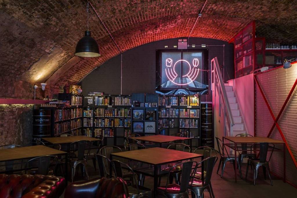 13 After-Work Activities To Do In London