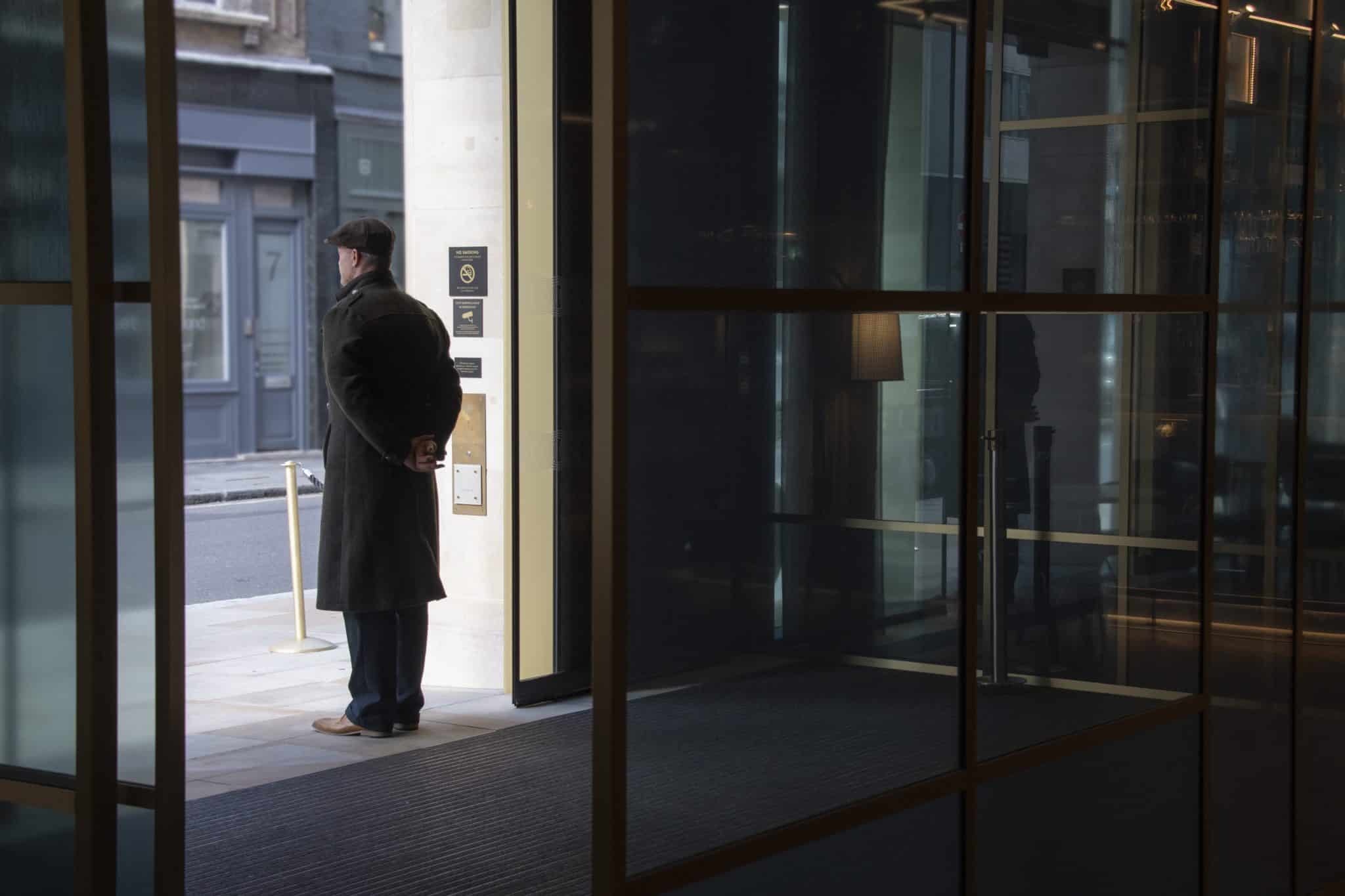 Middle Eight Hotel Review: A Luxury Stay That Makes You The Star