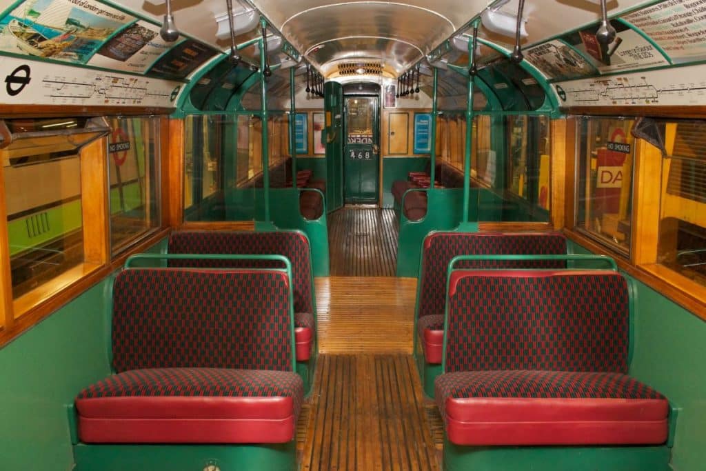 All Aboard TFL's Vintage Train To Celebrate 160 Years Of The Tube