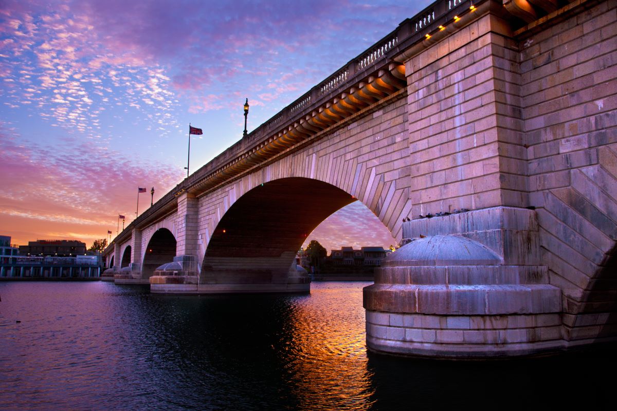 The Original London Bridge Can Now Be Found In Arizona