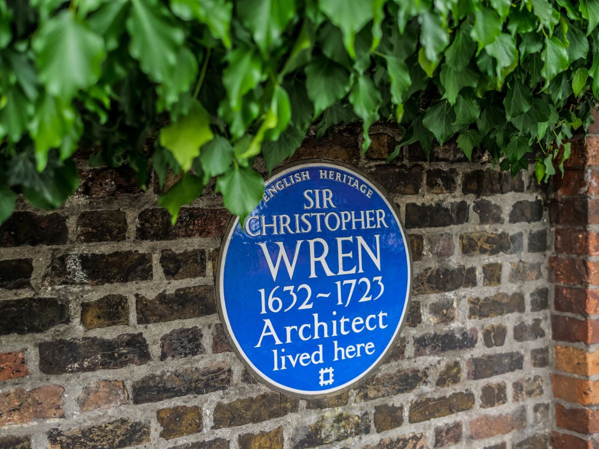 Blue Plaque Scheme To Be Extended Outside Of London