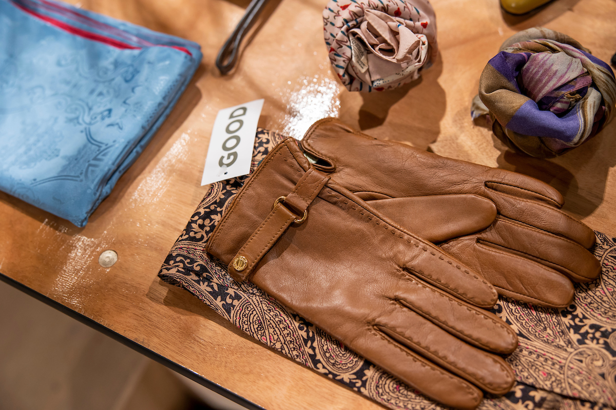 A Second-Hand Clothing Store Has Popped Up At Victoria Station