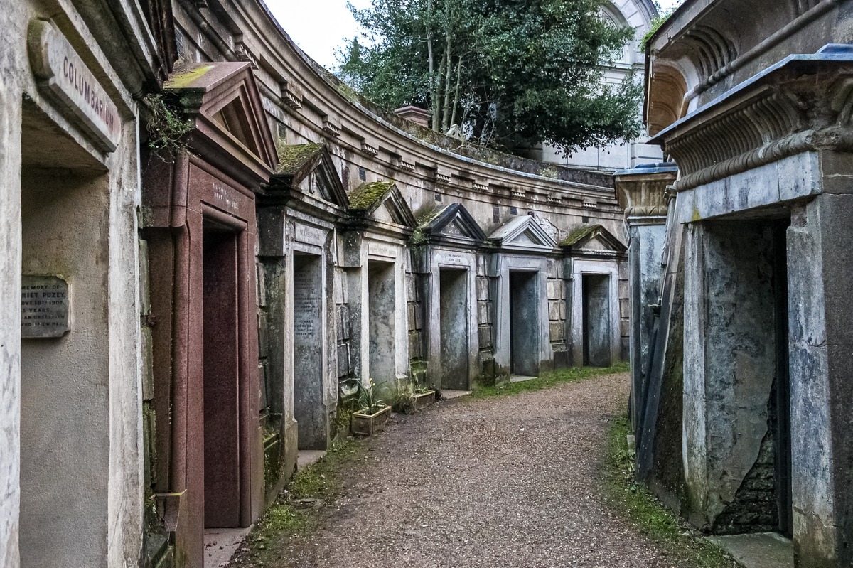 The 'Magnificent Seven' Cemeteries You've Just Got To Explore