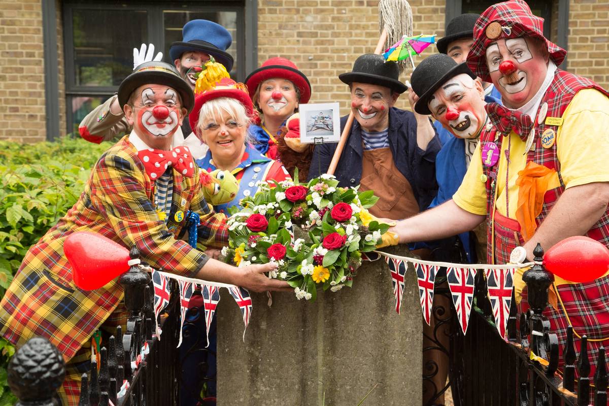 A Church Service For Clowns Is Taking Place In East London This Weekend ...