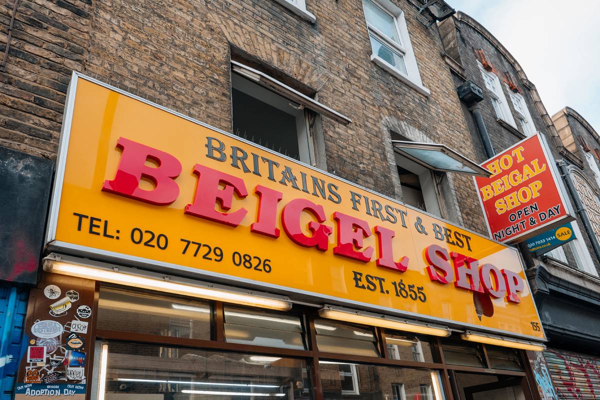 Brick Lane's Oldest Beigel Shop 'Closes' In Mysterious Circumstances