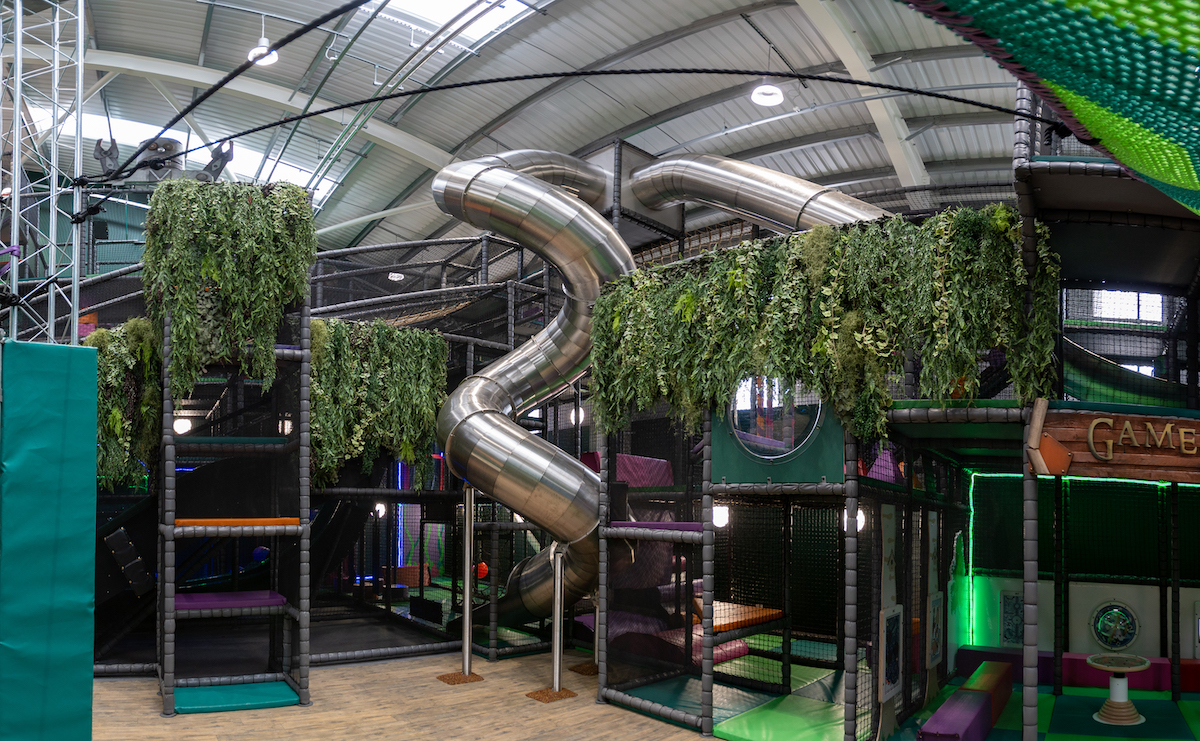This Enormous Indoor And Outdoor Play Area Is The Perfect Kids' Day Out