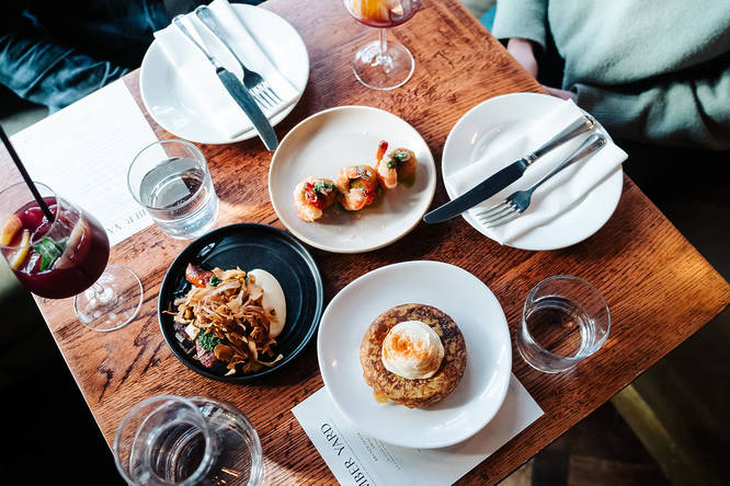 This Soho Restaurant Is Serving Up A Bottomless Sangria Brunch