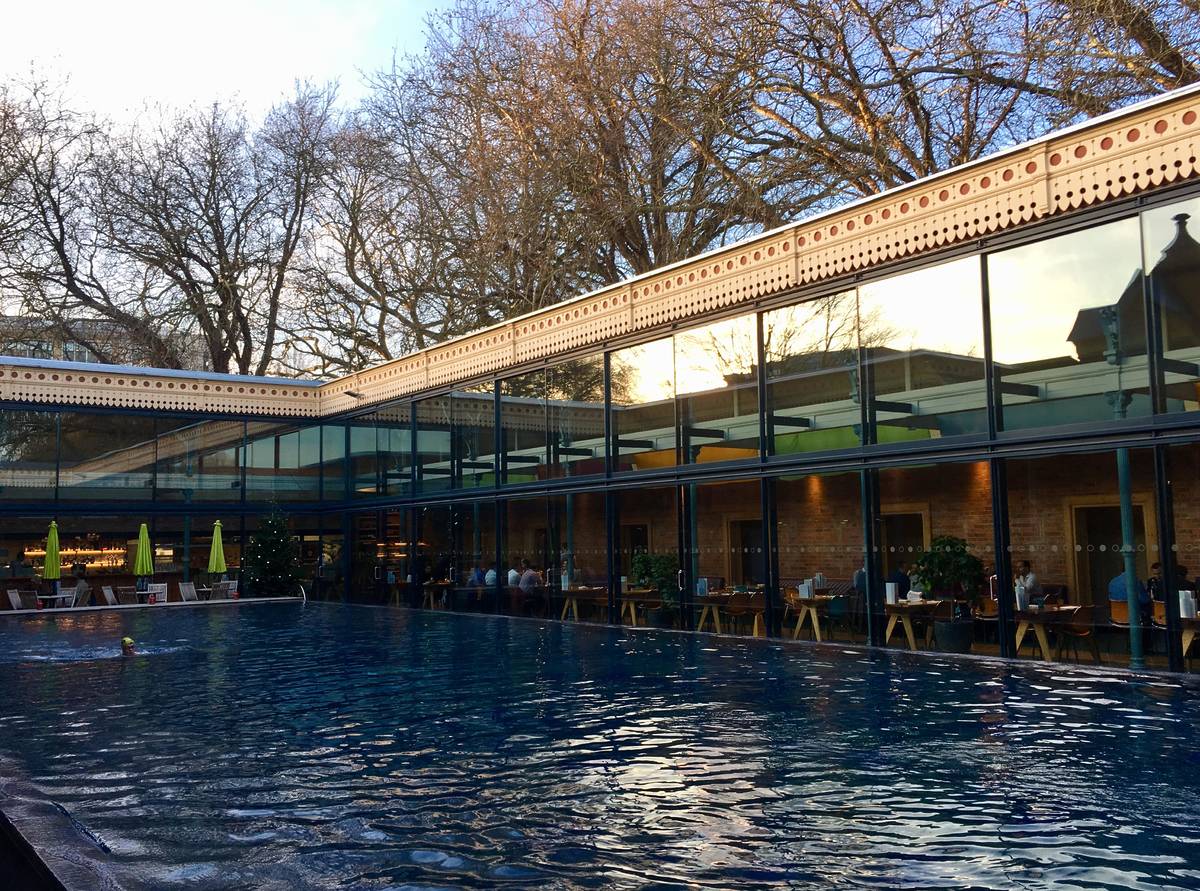 You Can Get To This Stunning Outdoor Pool On The Elizabeth Line