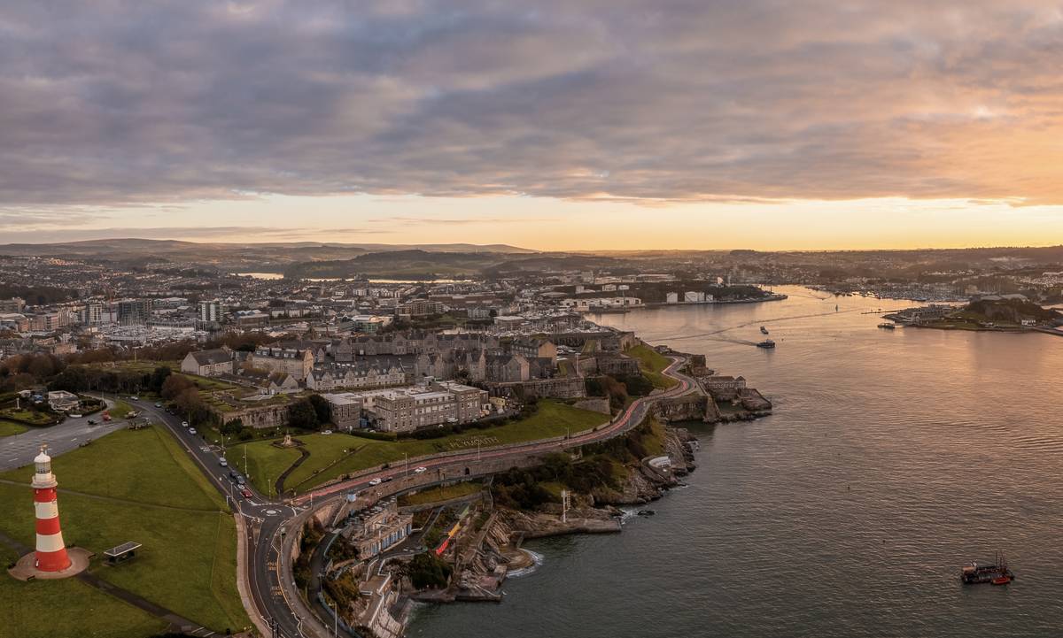 A Cheap Bus Route Between London And Devon Has Launched