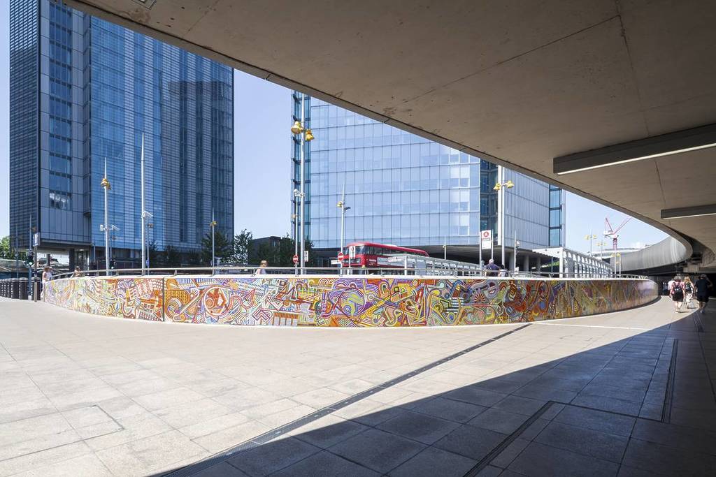 Stunning 57-Metre Mosaic Mural Unveiled At London Bridge