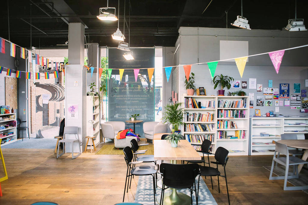 The Best Book Clubs In London For Literary Meet-Ups