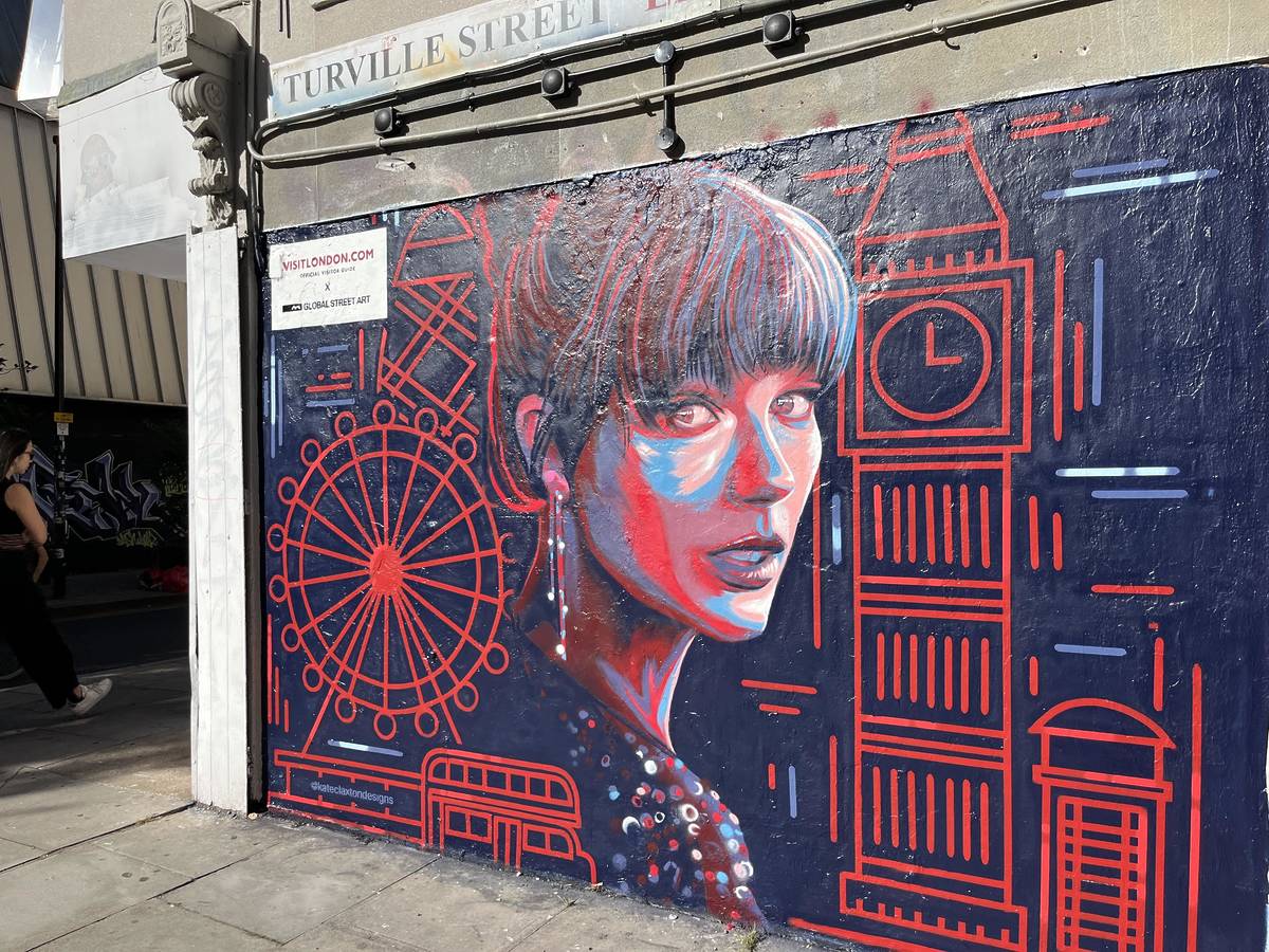 Taylor Swift Mural Lands In London Ahead Of Eras Tour Restart