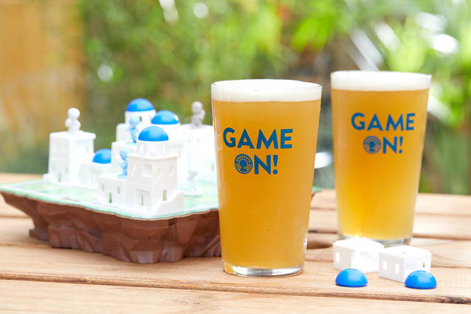 Draughts' Board Game Bars Feature Over 1,000 Games To Play