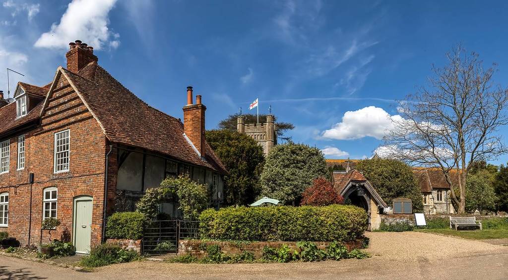 This Picturesque Village Near London Was Used As The Filming Location ...