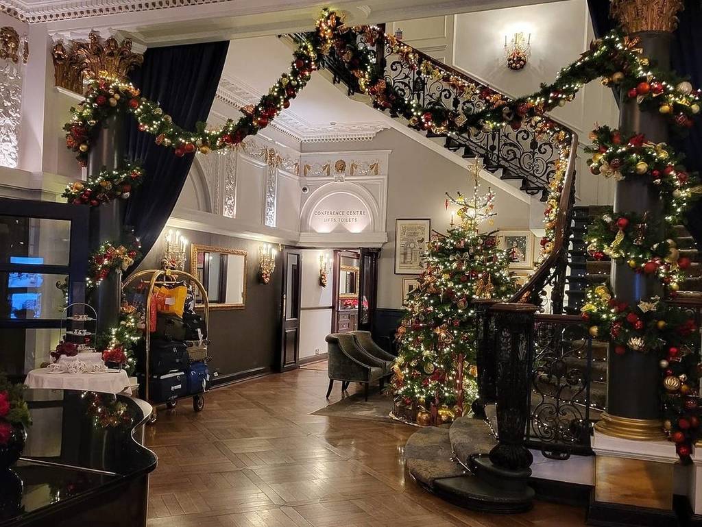 Este histórico hotel y bar londinense inspiró a los creadores de Baileys