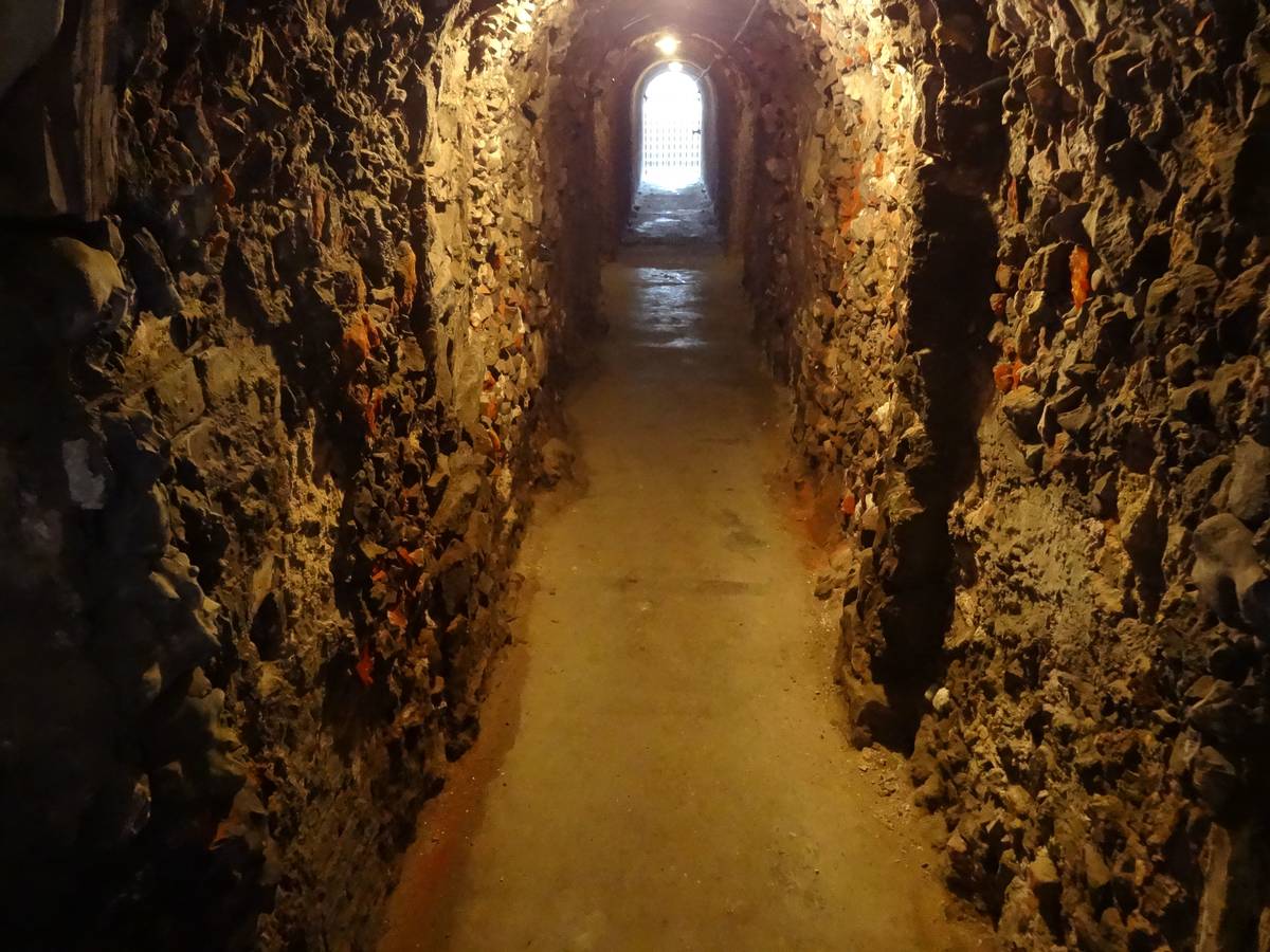 The Secret Subterranean Grotto In London That's 300 Years Old