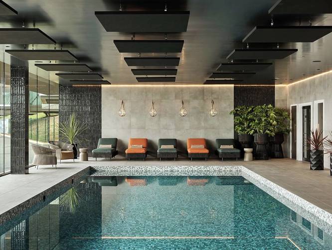 Escapade Silverstone Hotel Overlooks The Iconic Home Of British Motorsport