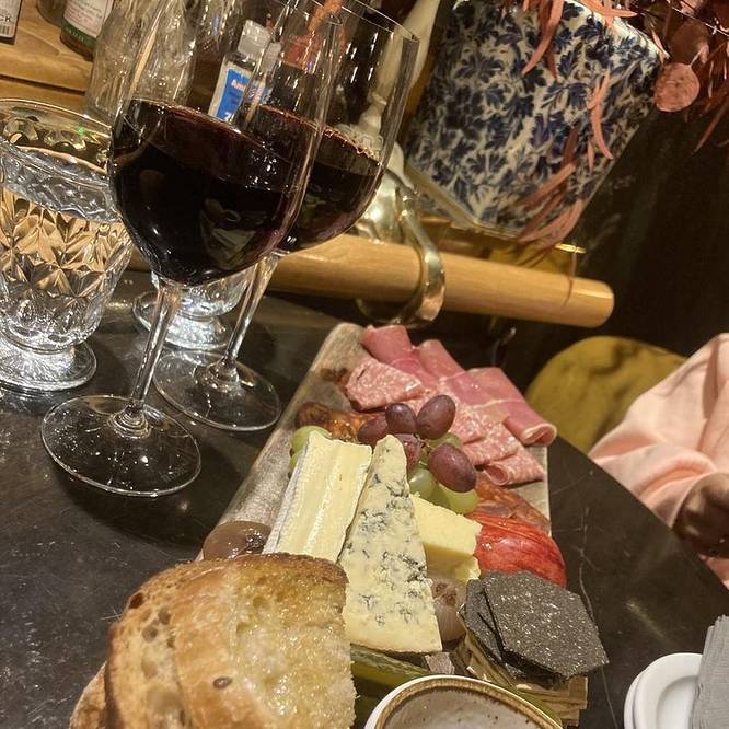 15 Must-Do Things In London According To Our Secret Club