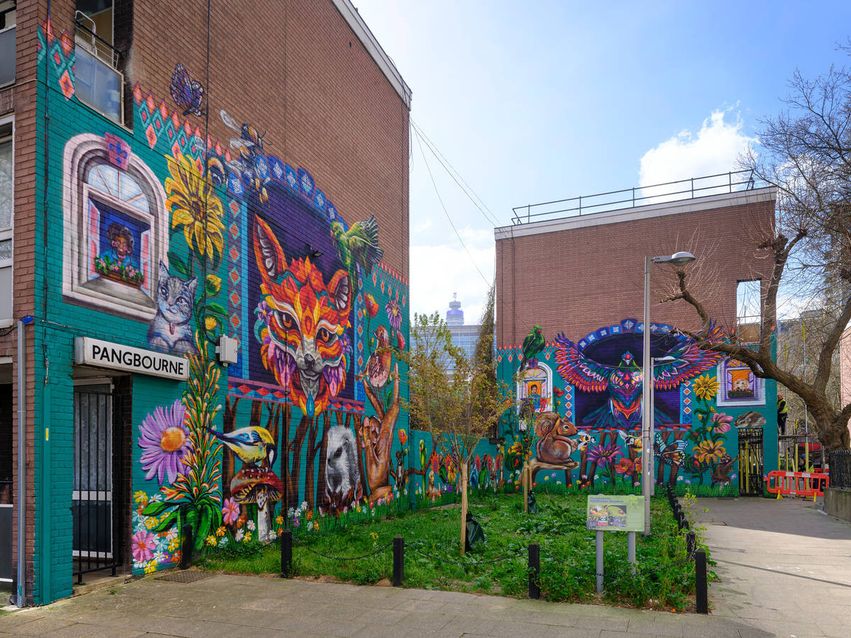 Un magnífico sendero del arte se ha apoderado de una urbanización de Camden