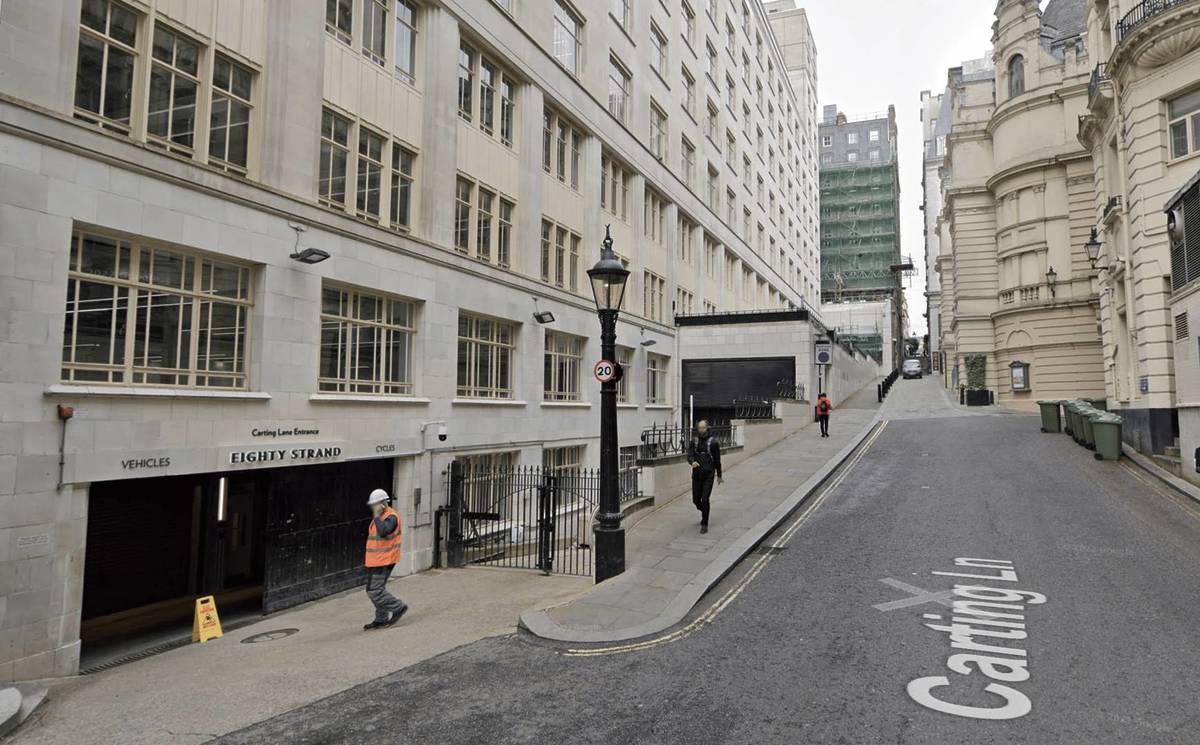 The Crude History Of London's Farting Lane And Its Sewage Lamp