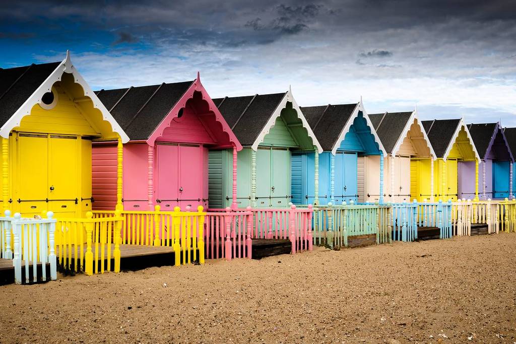 Mersea Island Is England’s Oldest Oyster Fishery Only Accessible at Low ...
