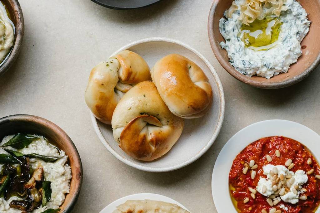 How To Book Oma - London's First Michelin-Starred Greek Restaurant