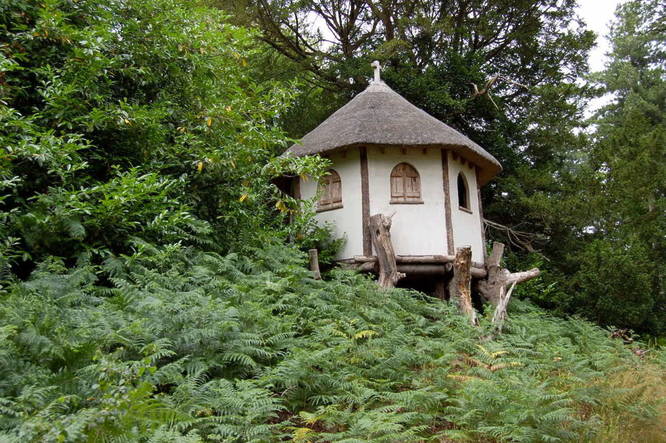 Living As A Real-Life Garden Gnome For As Long As Seven Years - The ...