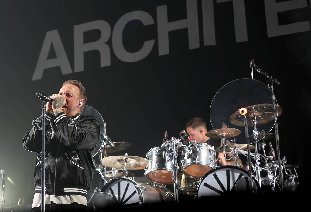 Die Metal-Band Architects spricht über die Angst vor UK-Shows, die ...
