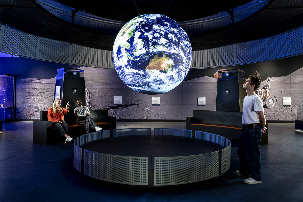 The brand new space gallery of the London Science Museum officially opens its doors today - Notiulti