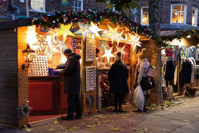 The Best UK Christmas Markets Make For The Ultimate Festive Getaway ...