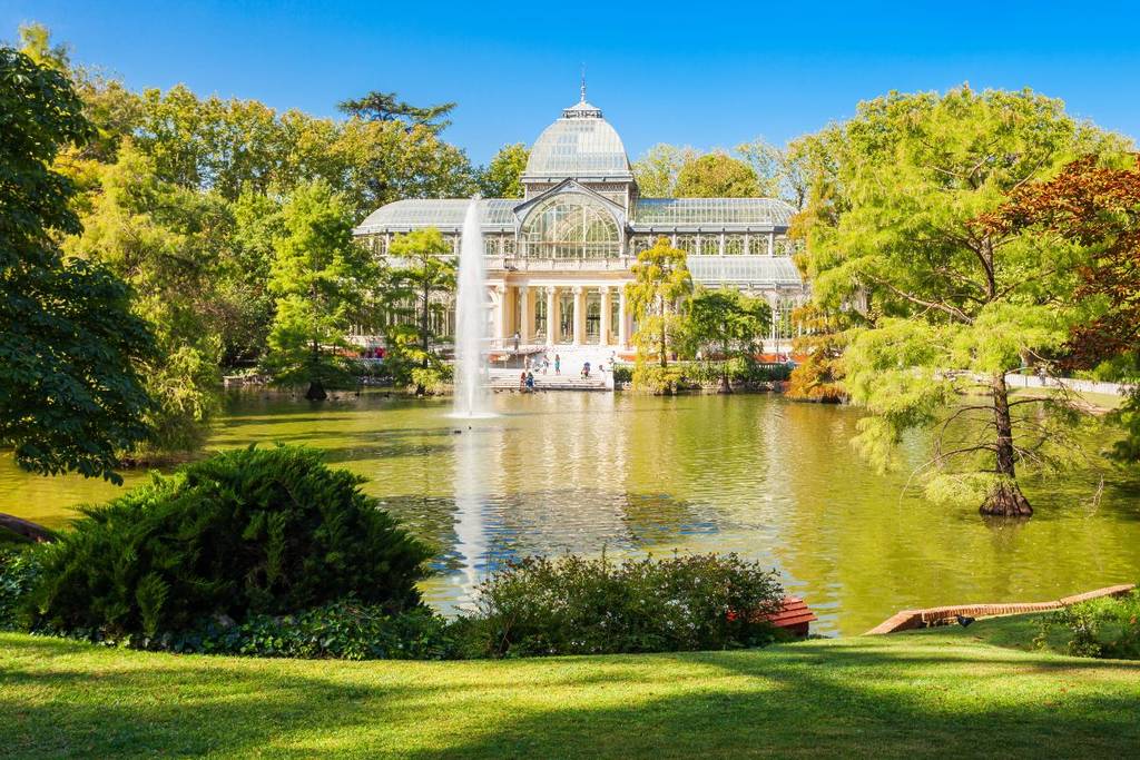 Il leggendario Crystal Palace di Londra ha un "fratellino" che si trova ...