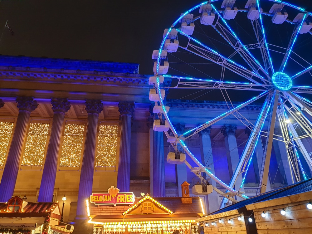 7 Dazzling Spots To See Christmas Lights In Liverpool