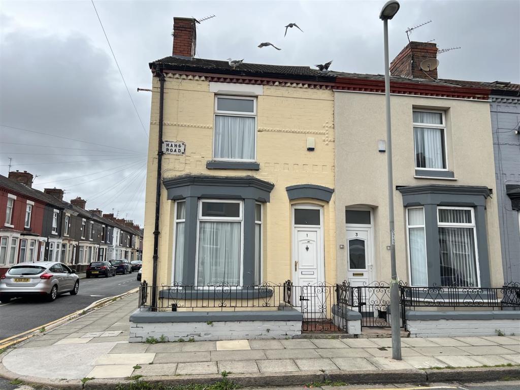 This 'Normal' Liverpool House Is Anything But Once You See Inside