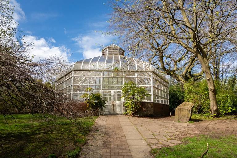 Calderstones Park: Discover This Beautiful, Ancient Park In Liverpool ...