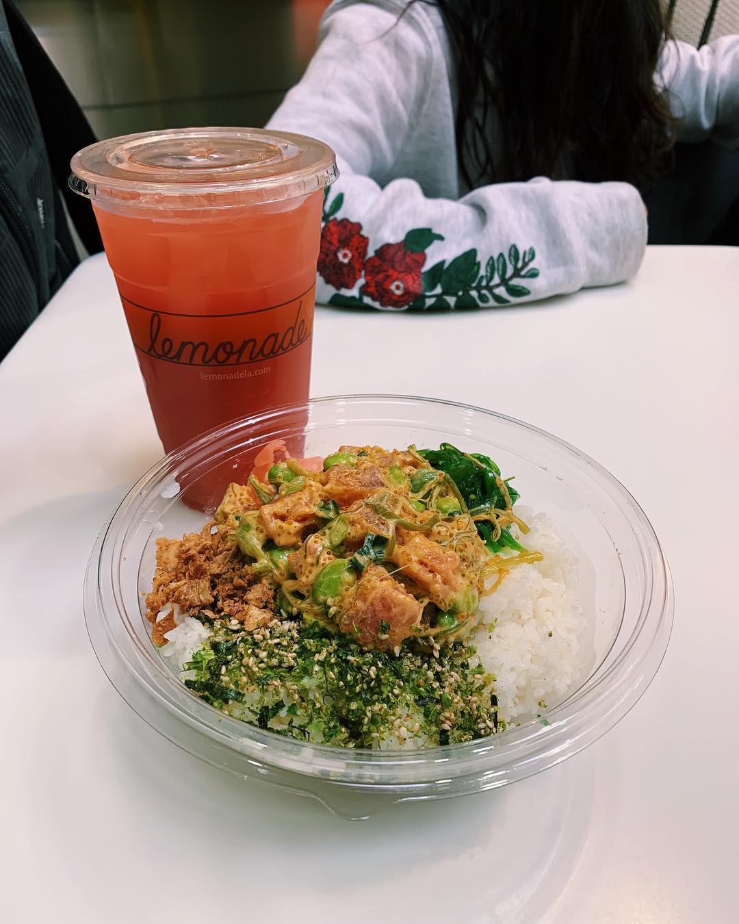 A Guide To The Best Restaurants At Every LAX Terminal