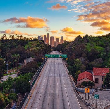 13 Pictures Of Los Angeles Looking Unusually Empty During Lockdown
